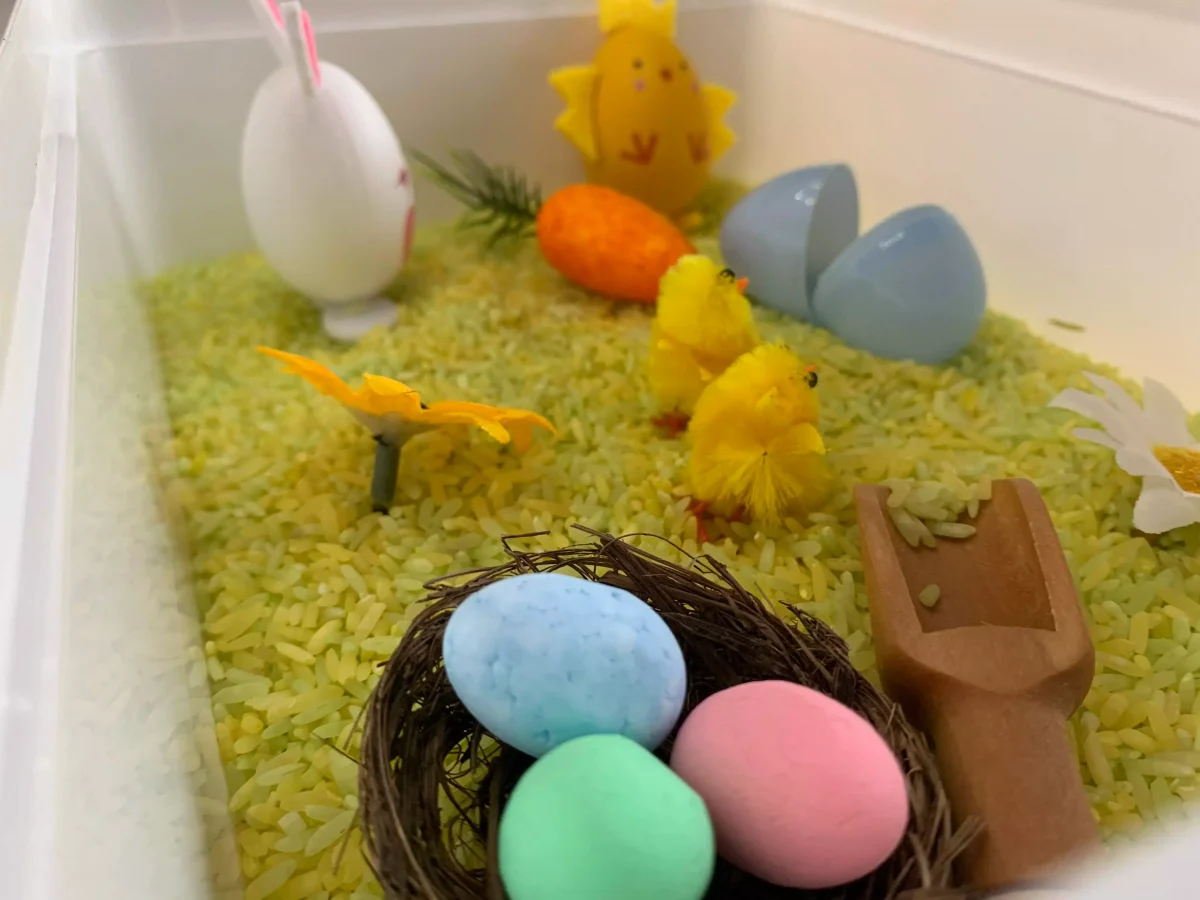 Mini Easter Sensory Kit - MyMessyTot